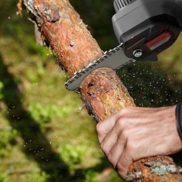 Fierăstrău electric de mână BRENCHIE – Vigoshop.ro